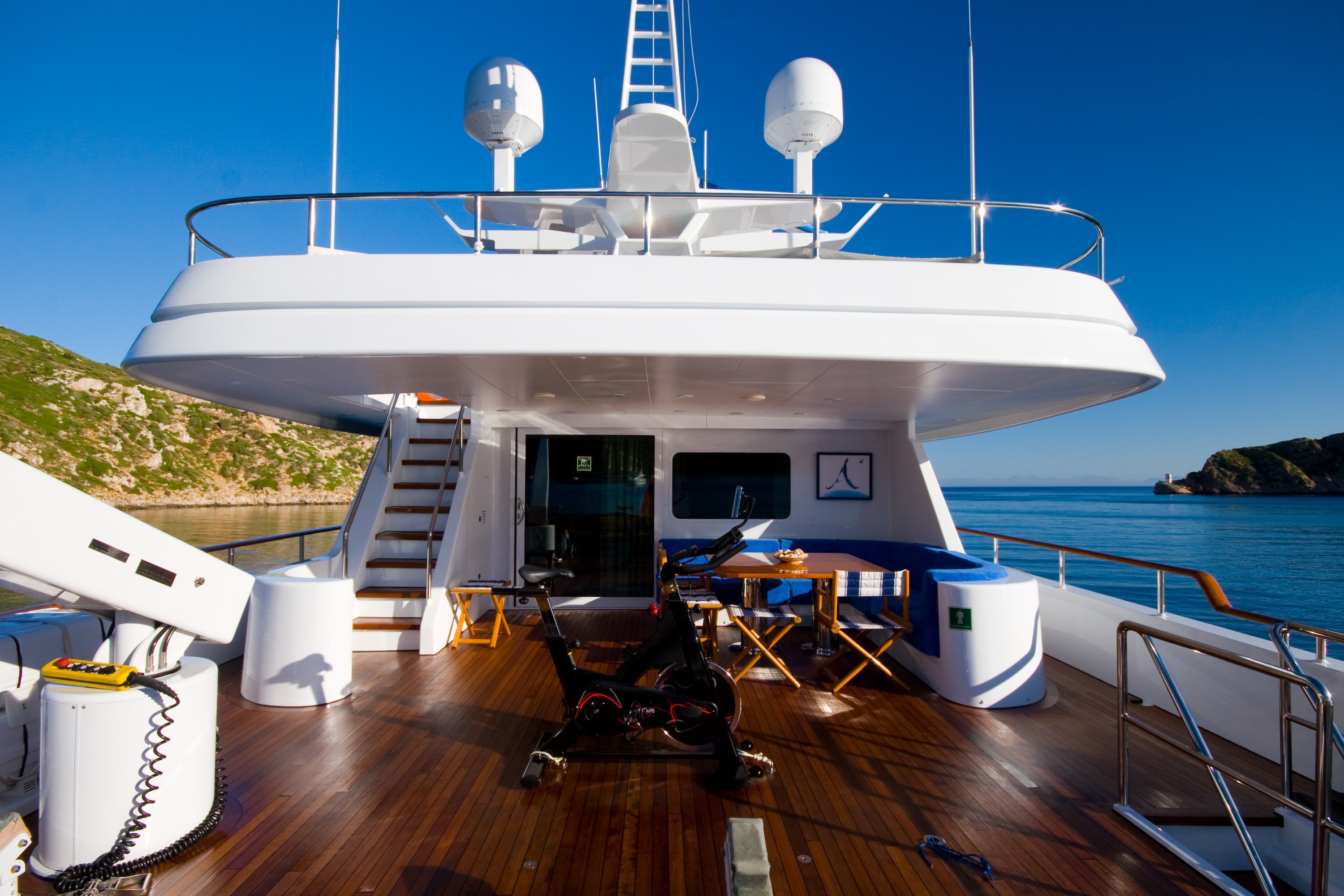 ALCOR Yacht Charter Details, Heesen | CHARTERWORLD Luxury Superyachts